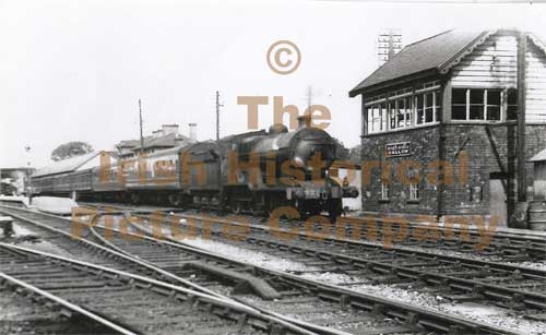 Railway Station, Mallow, Co. Cork CC-01881 - The Historical Picture Archive